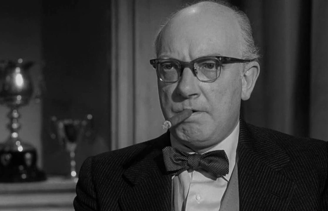 Артур Лоу (Arthur Lowe) - актёр - фильмография - европейские актёры ...